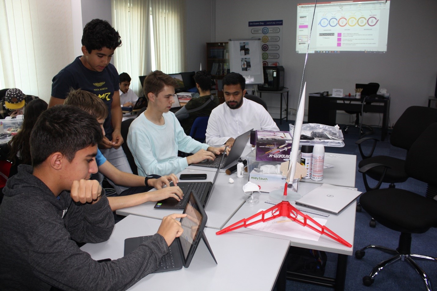 STEM AMBASSADORS PROGRAM | Amideast UAE